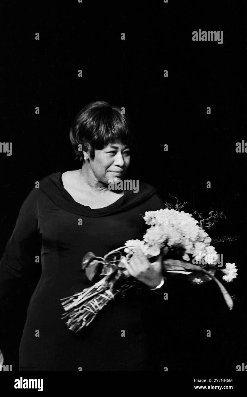 Ella fitzgerald first lady Black and White Stock Photos & Images - Alamy