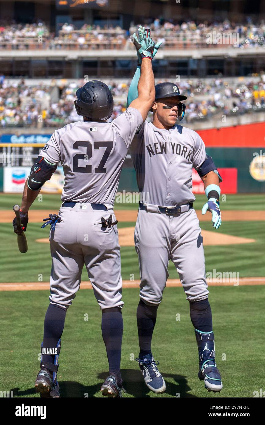 Home run giancarlo stanton hi-res stock photography and images - Alamy