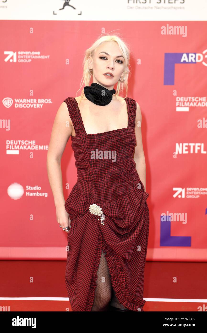 RECORD DATE NOT STATED Verleihung FIRST STEPS 2024 Emma Nova bei der ...