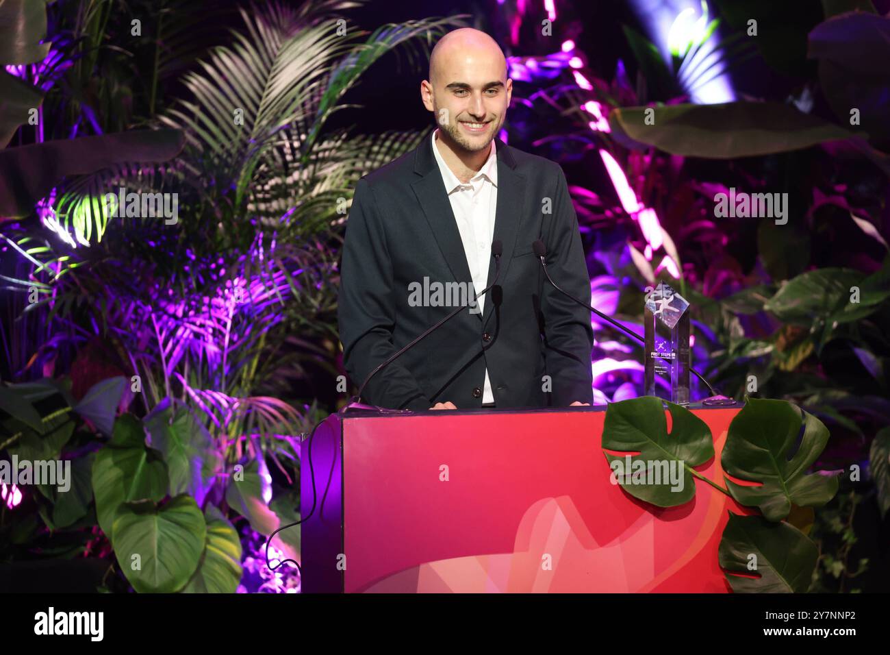 Verleihung FIRST STEPS 2024 Mittellanger Spielfilm Thomas Marciano ECHO ...