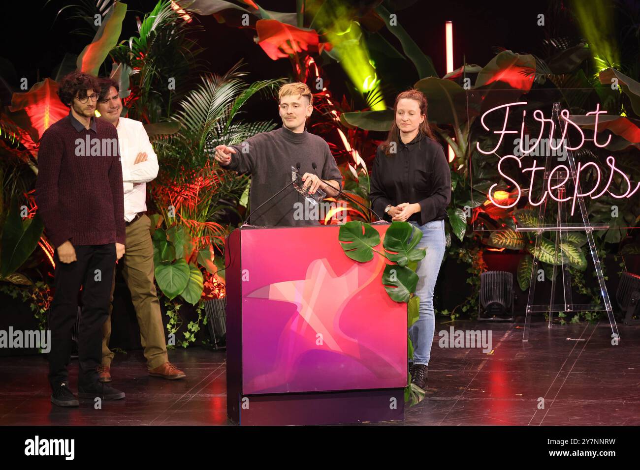 Verleihung FIRST STEPS 2024 NO FEAR Award Jonatan Geller-Hartung ...