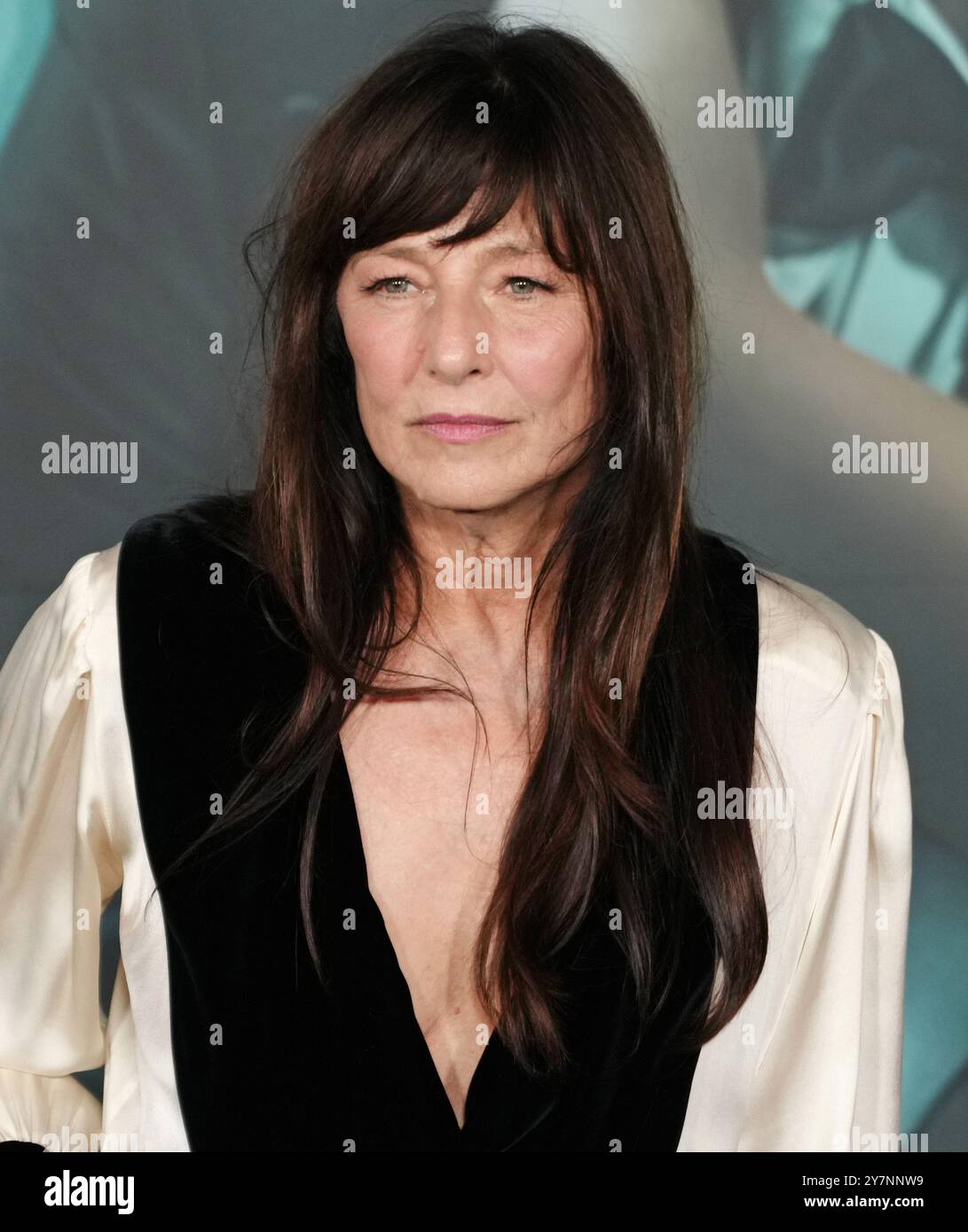 Catherine Keener arrives at the Warner Bros. Pictures' JOKER: FOLIE À ...