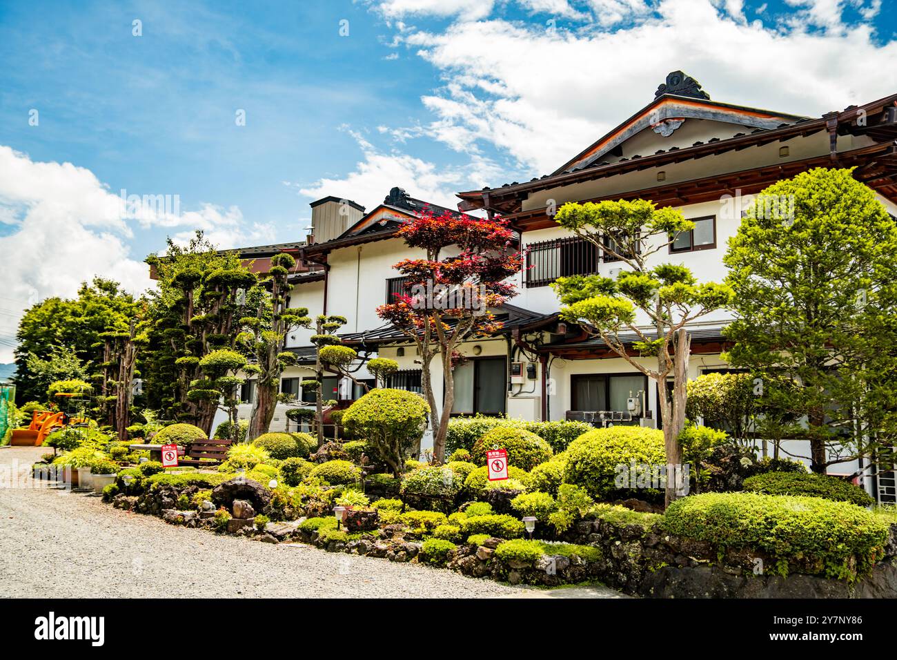 Oshino Hakkai traditional village in Minamitsuru District, Yamanashi, Japan Stock Photo - Alamy