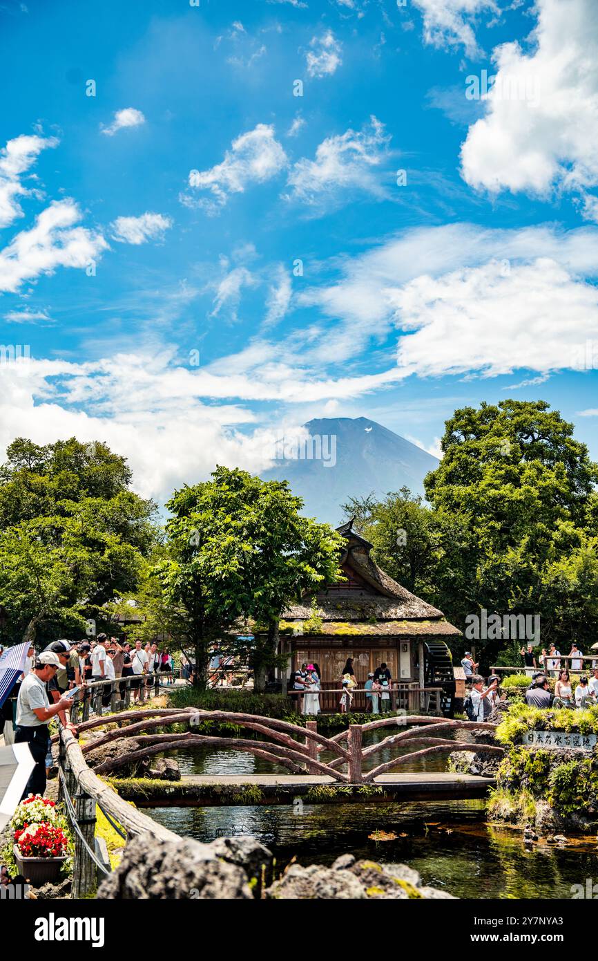 Oshino Hakkai traditional village in Minamitsuru District, Yamanashi, Japan Stock Photo - Alamy
