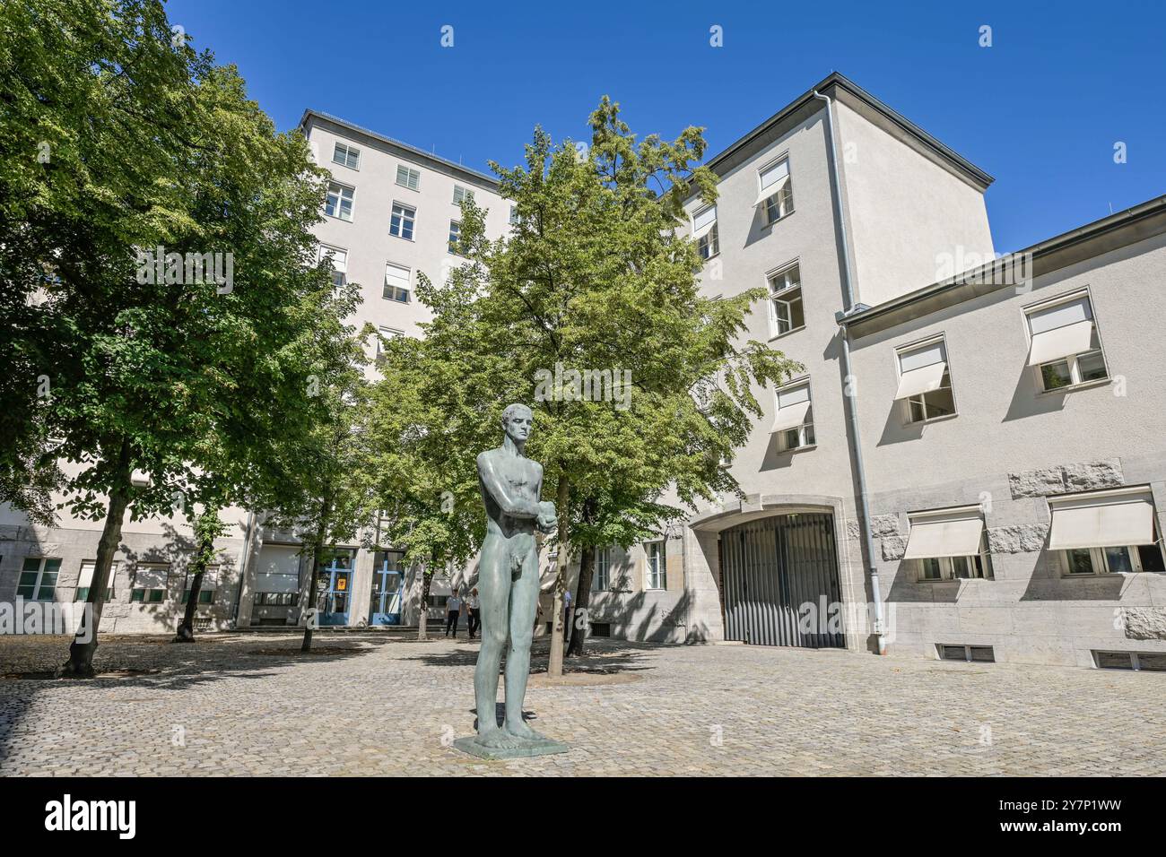 Statue of Richard Scheibe, Federal Ministry of Defense, Bendlerblock ...