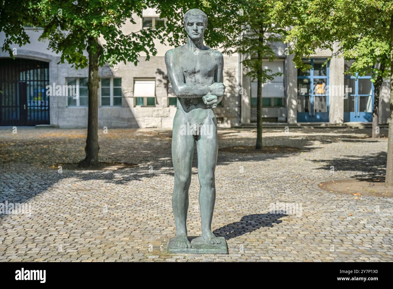 Statue of Richard Scheibe, Federal Ministry of Defense, Bendlerblock ...