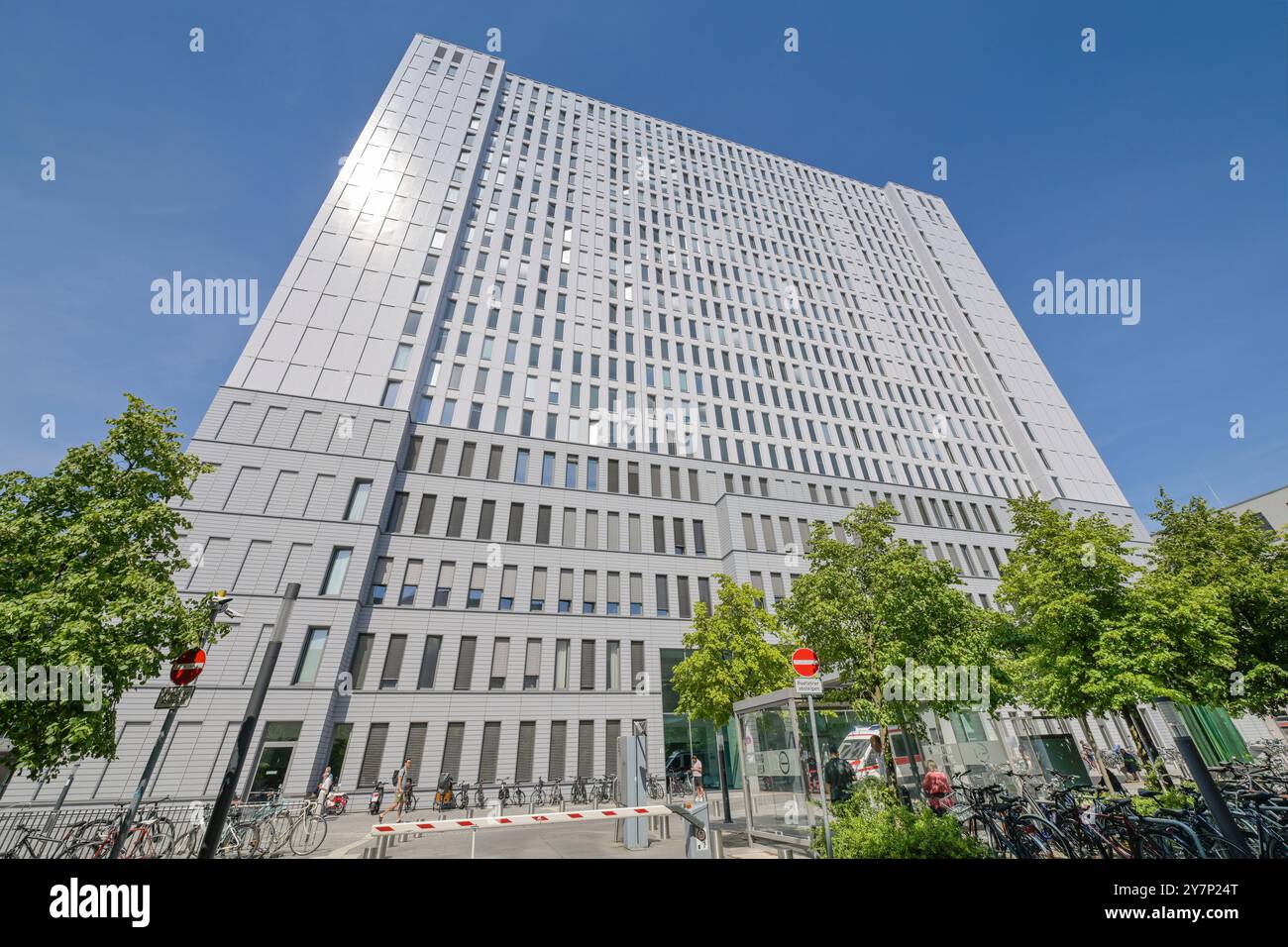 Charité Hospital High-Rise, Luisenstrasse, Mitte, Berlin, Germany ...