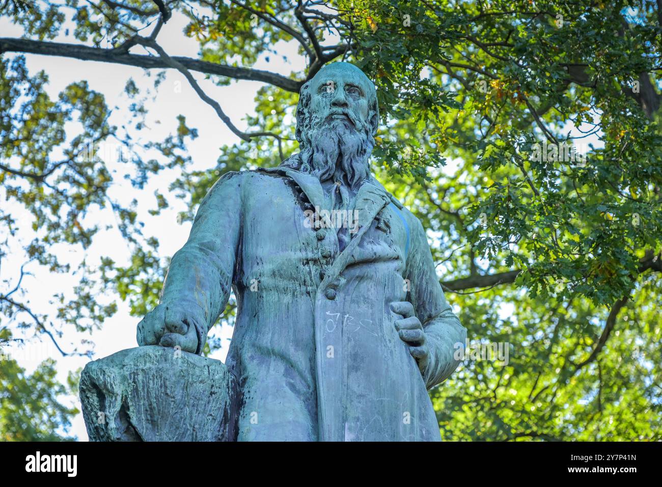 Monument, gymnastics father Friedrich Ludwig Jahn, Hasenheide, Neukölln ...