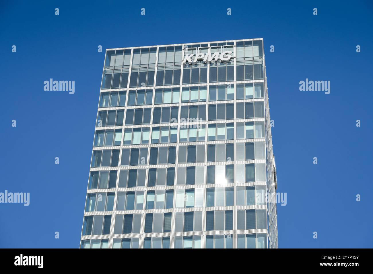 KPMG high-rise, Heidestrasse, Europacity, Moabit, Mitte, Berlin, Germany, KPMG Hochhaus ...
