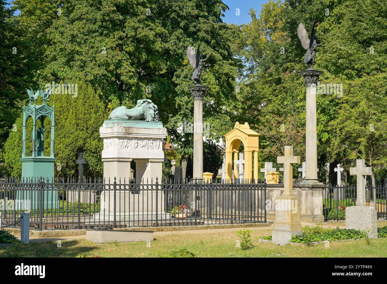 Invalidenfriedhof, Scharnhorststrasse, Mitte, Berlin, Germany ...