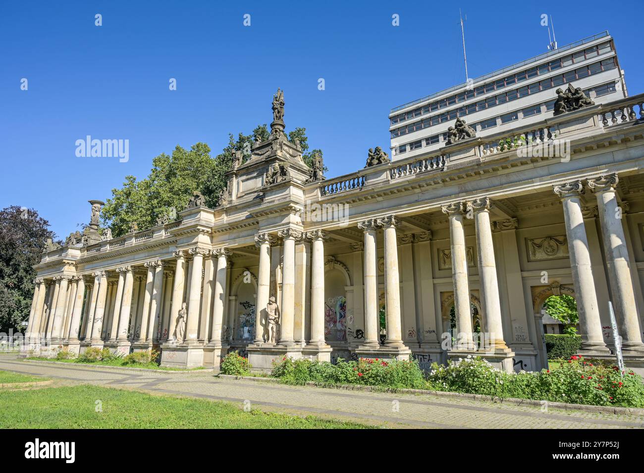 Royal Colonnade, Potsdamer Strasse, Heinrich-von-Kleist-Park ...