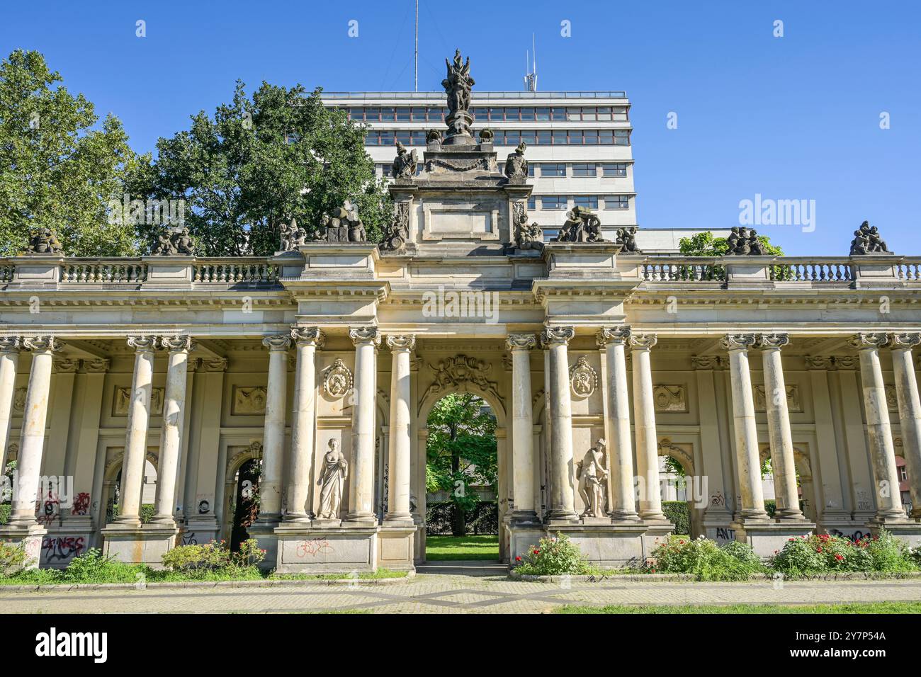 Royal Colonnade, Potsdamer Strasse, Heinrich-von-Kleist-Park ...