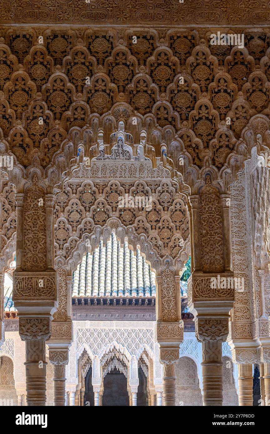 Islamic architecture in Alhambra palace, Spain Stock Photo - Alamy