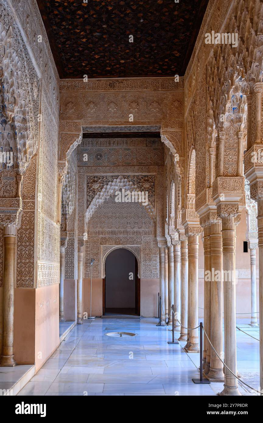 Islamic architecture in Alhambra palace, Spain Stock Photo - Alamy