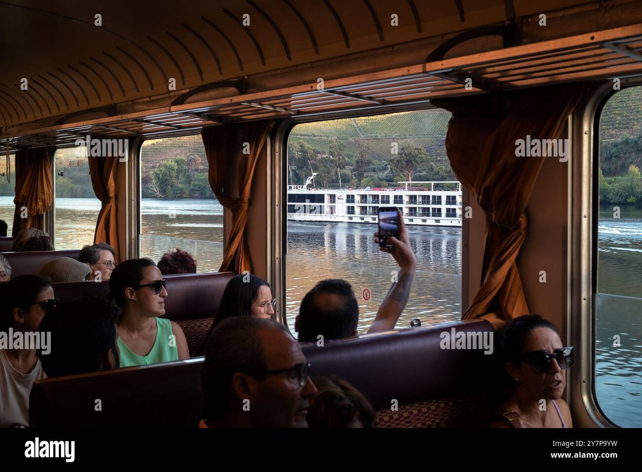 View river douro in interior hi-res stock photography and images - Alamy