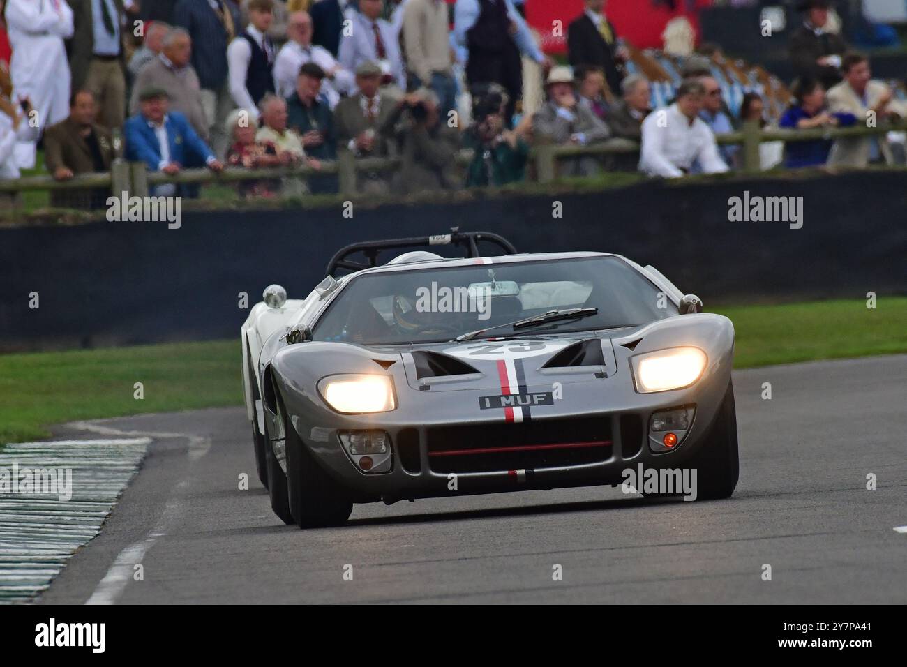 Jeremy Cottingham, Ford GT40, Whitsun Trophy, twenty five minutes of ...