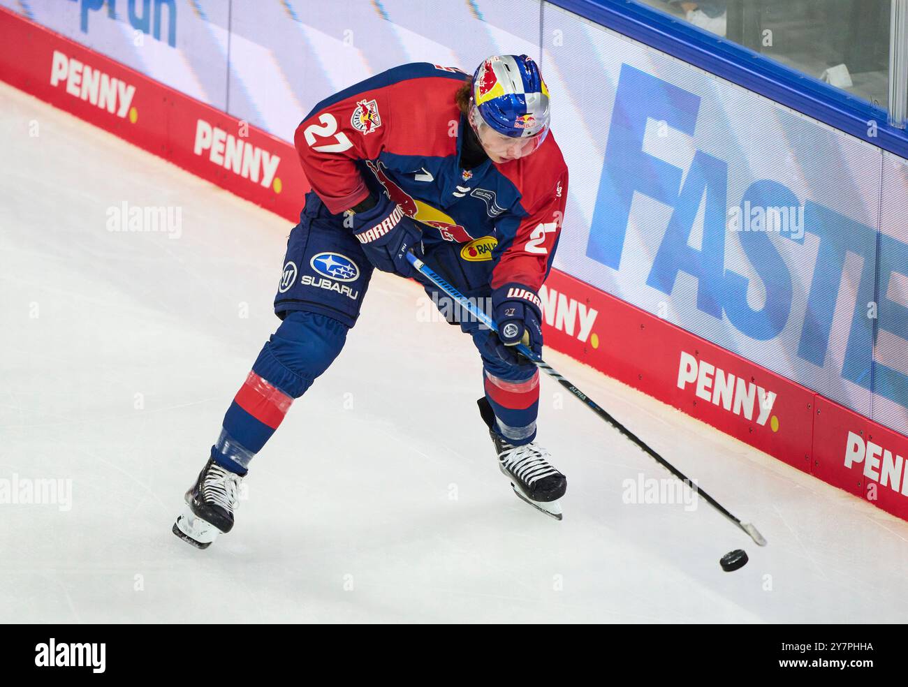 Veith Oswald, EHC RB Muc 27 in the friendly match of the Global Series ...