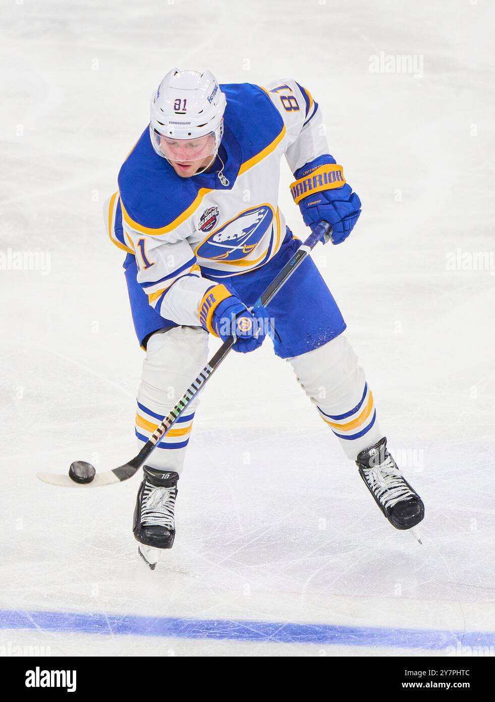 Sam Lafferty, Buffalo Sabres 81 in the friendly match of the Global ...