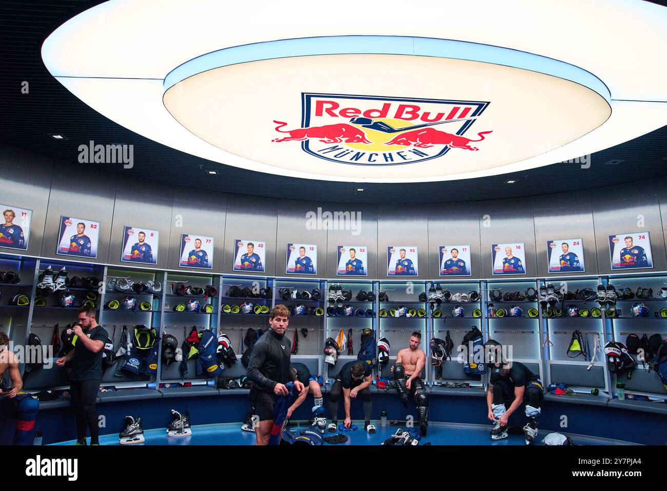 Hager cabin hi-res stock photography and images - Alamy