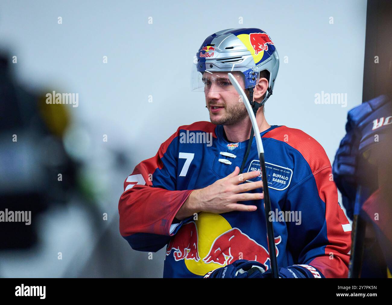 Veith Oswald, EHC RB Muc 27 in the friendly match of the Global Series ...