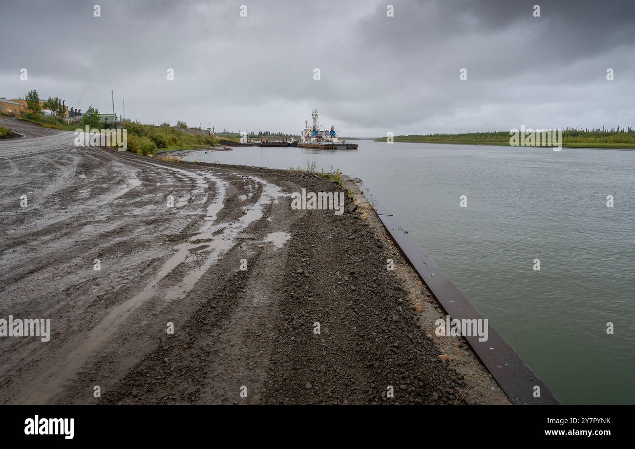 Mackenzie river barge hi-res stock photography and images - Alamy