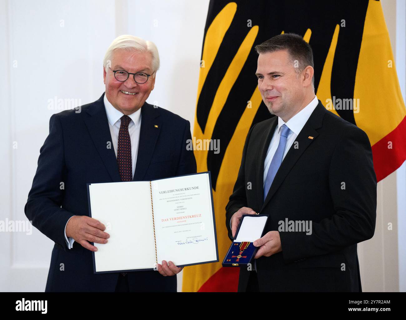 Human werte hi-res stock photography and images - Alamy