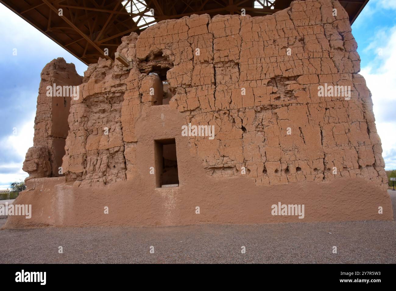 Ancient Casa Grande Ruins National Monument of the Pre-columbian ...