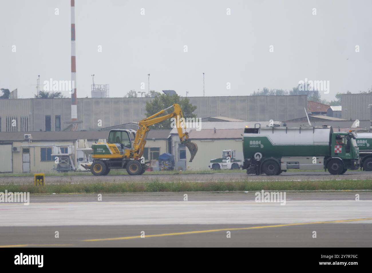 Ryanair plane tire bursts on landing, runway damaged and airport closed ...
