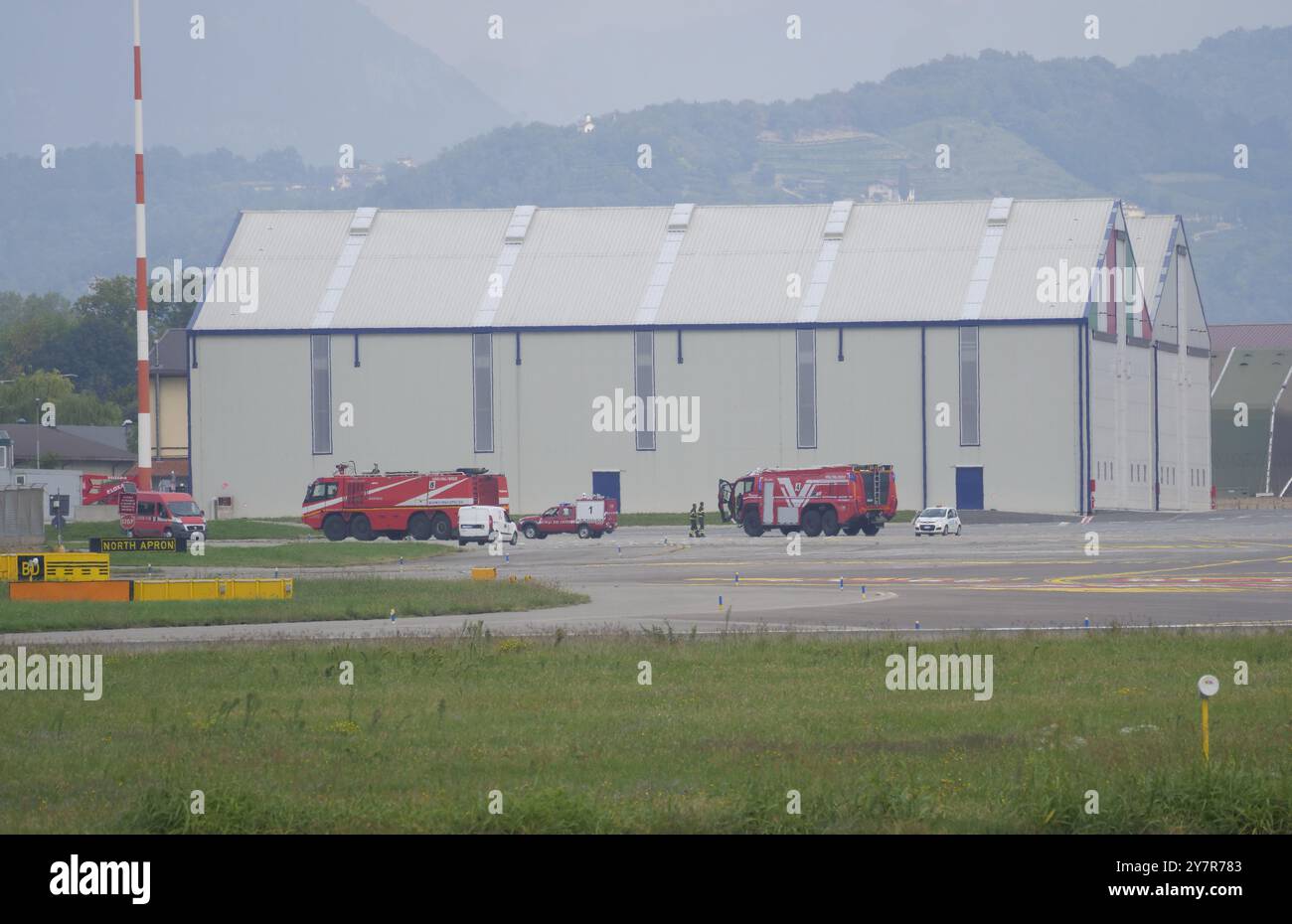 Ryanair plane tire bursts on landing, runway damaged and airport closed ...