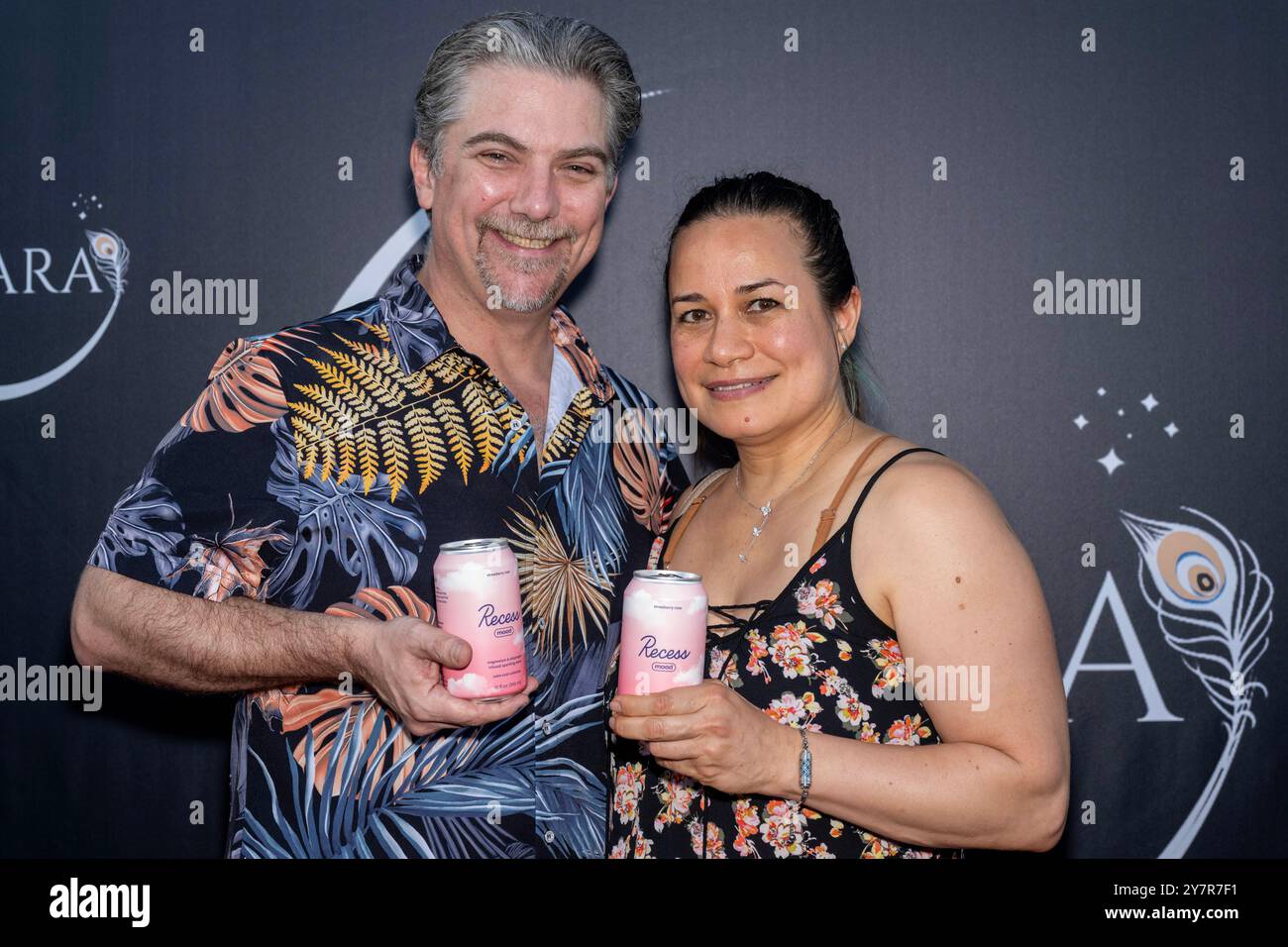 Burbank, USA. 30th Sep, 2024. Actor Jeremy Miller with wife Joanie ...