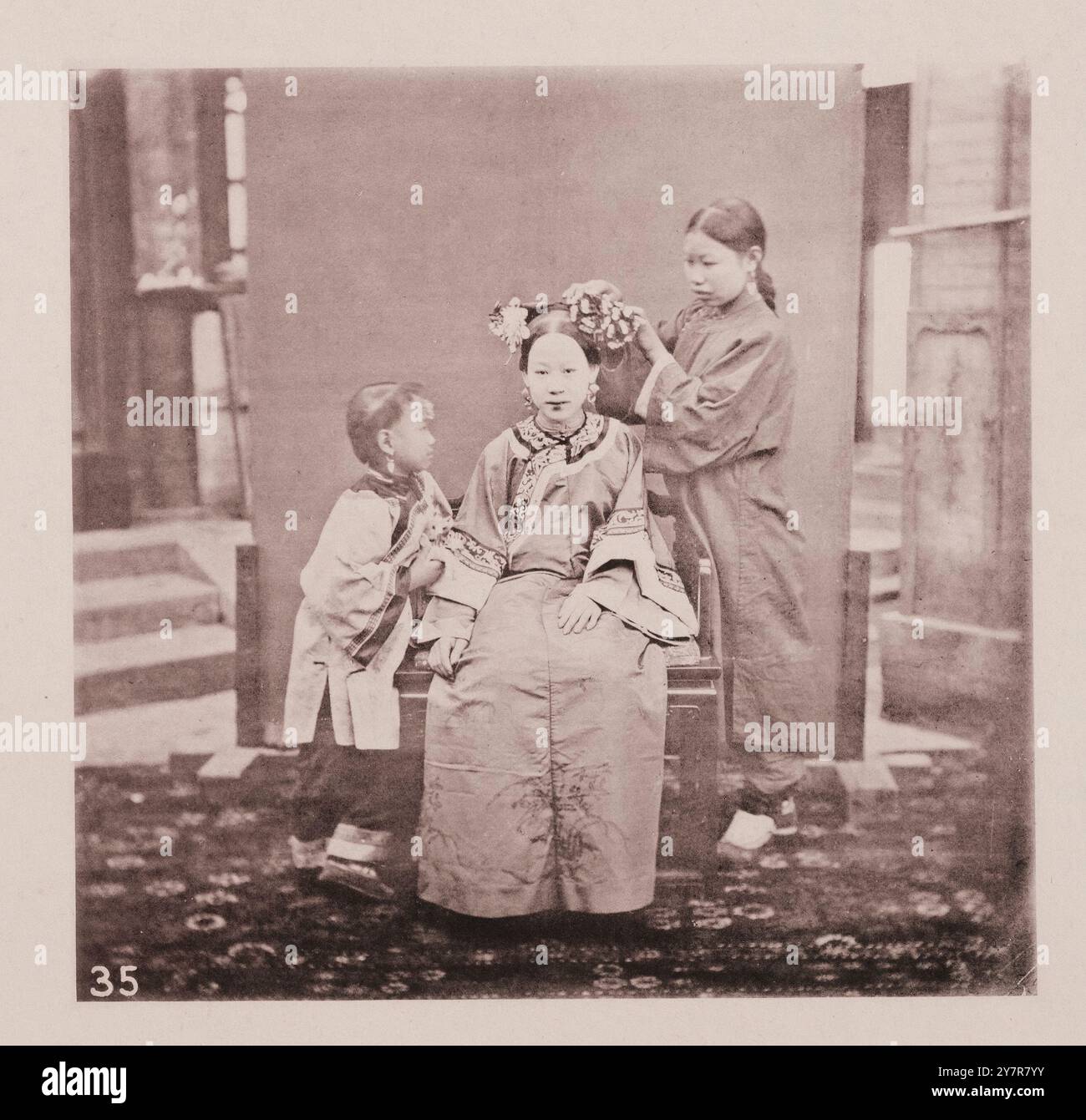 Vintage photo of Manchu ladies and a Manchu marriage Stock Photo - Alamy