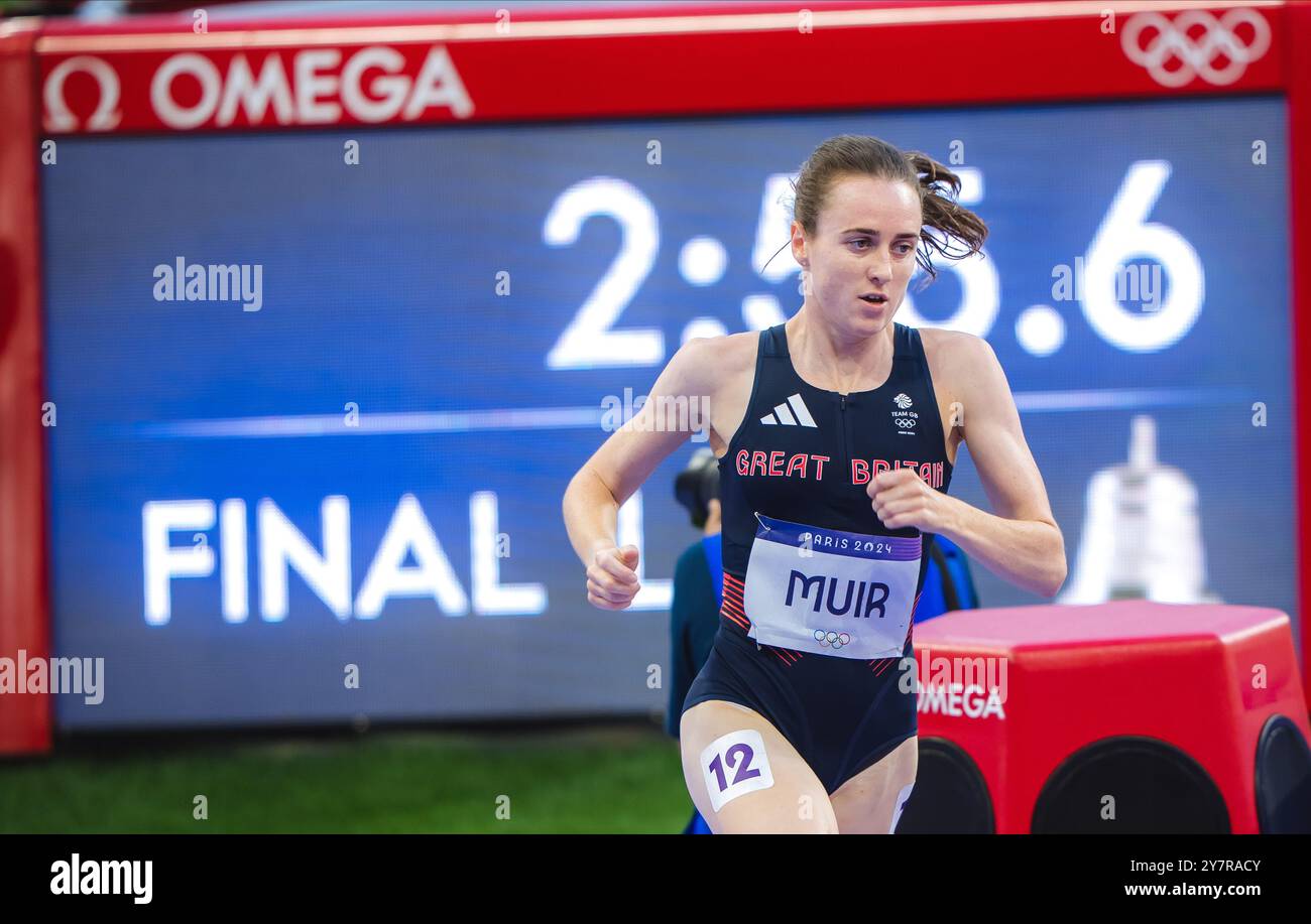 Laura Muir participating in the 1500 meters at the Paris 2024 Olympic ...