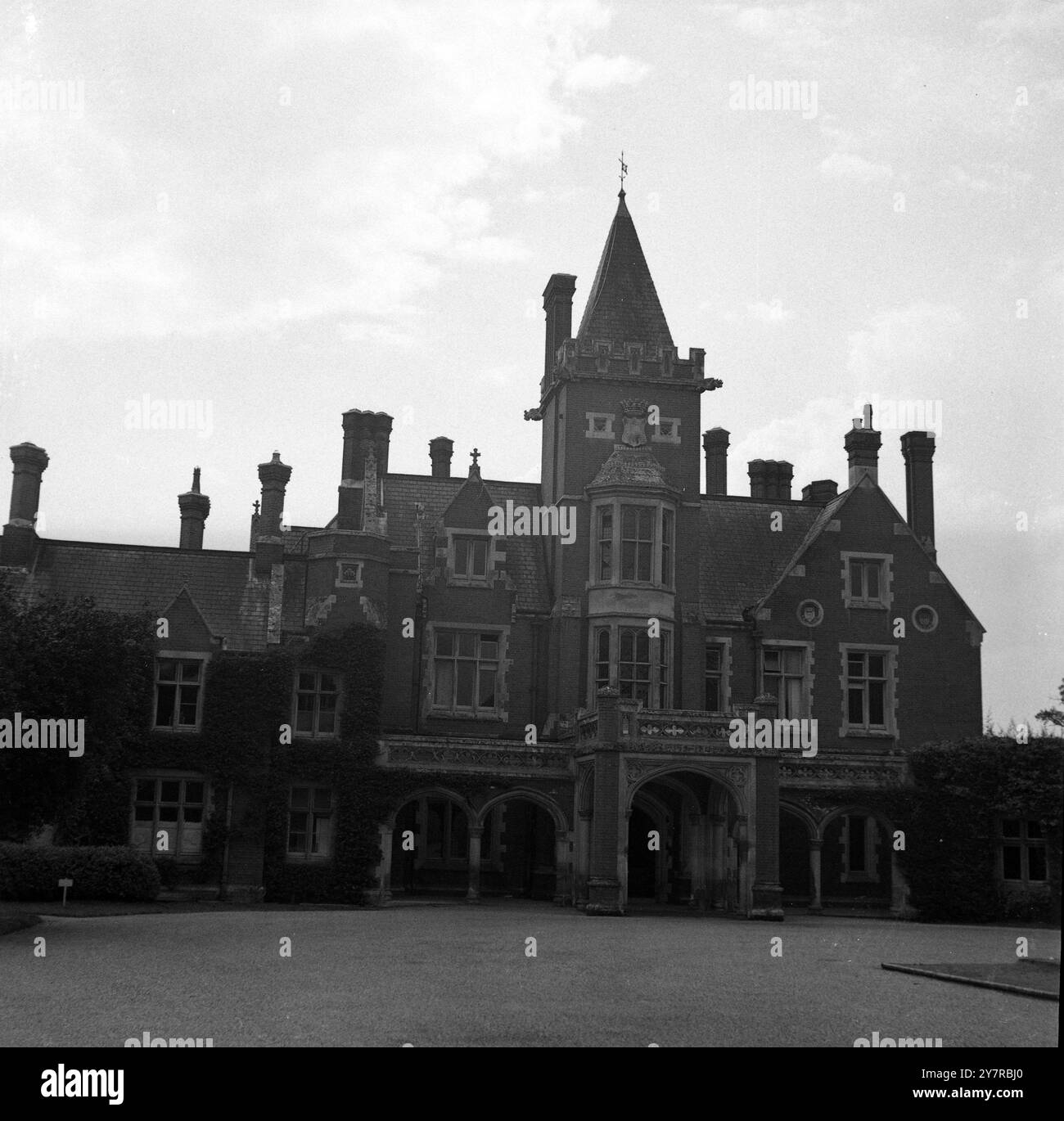 Original sunninghill park hi-res stock photography and images - Alamy