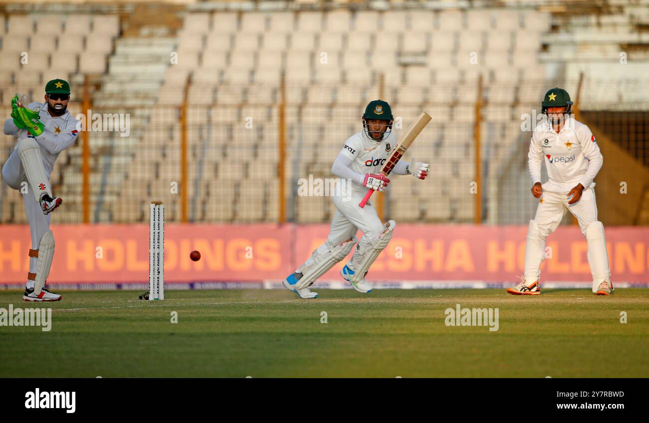 Bangladeshi batter Mushfiqur Rahim bats against Pakistan during ...