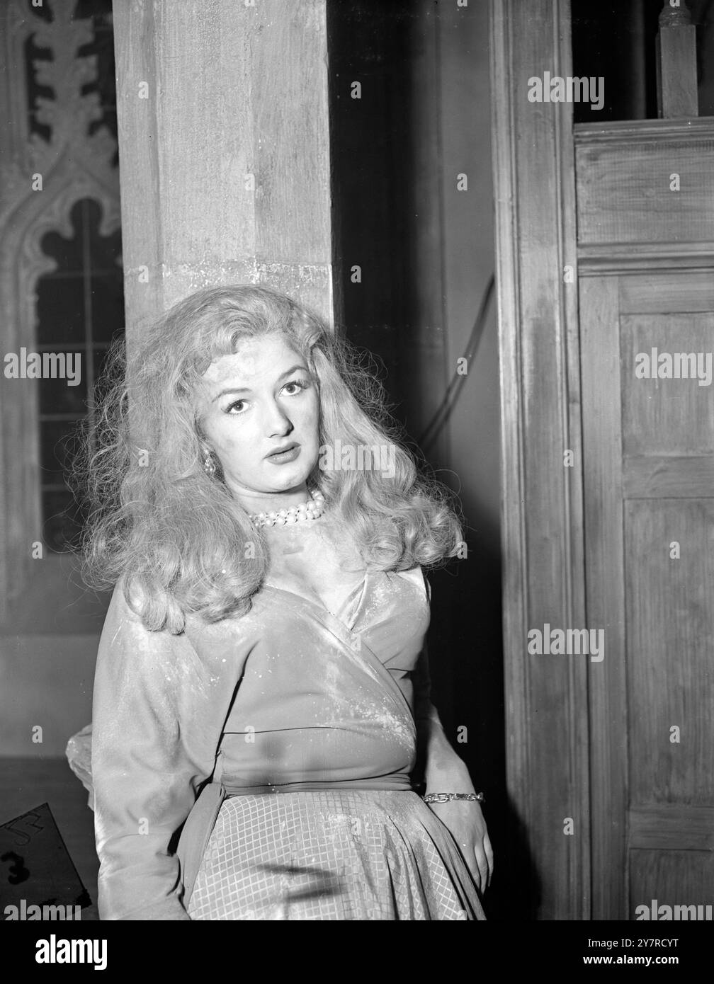 DAUGHTER OF ALASTAIR SIM WORKS IN FATHER'S FILM. 3.2.54 6 I.N.P. PHOTO ...