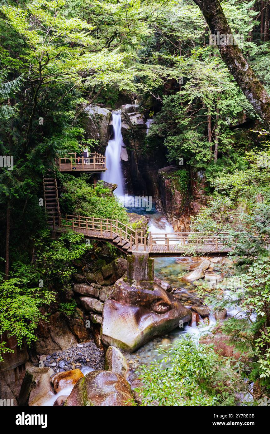 The magnificent Ryujin Falls and iconic red bridge at the start of ...