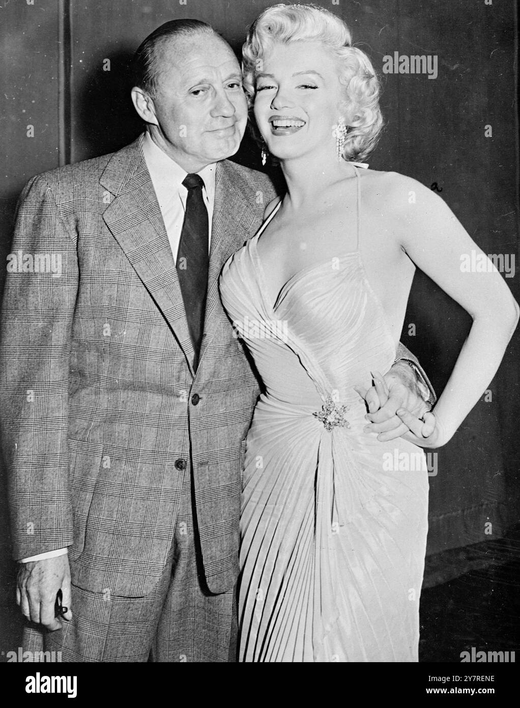 Marilyn Monroe with Jack Benny Stock Photo - Alamy