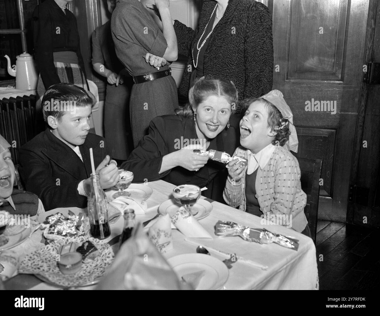 American wives give London children's party 16.12.53. The wives of U.S ...
