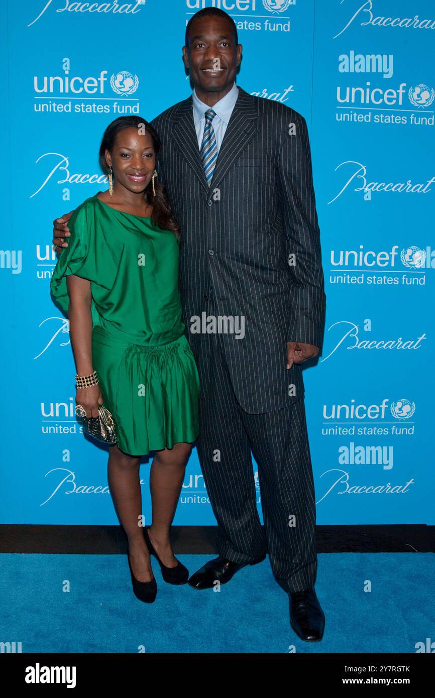 Rose Mutombo and Basketball player Dikembe Mutombo attend 2011 UNICEF ...