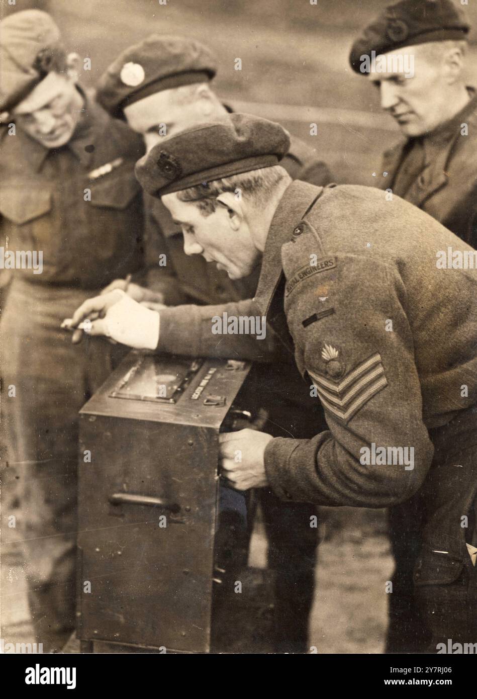 Royal Engineers - Troops in England - World War II - no information ...