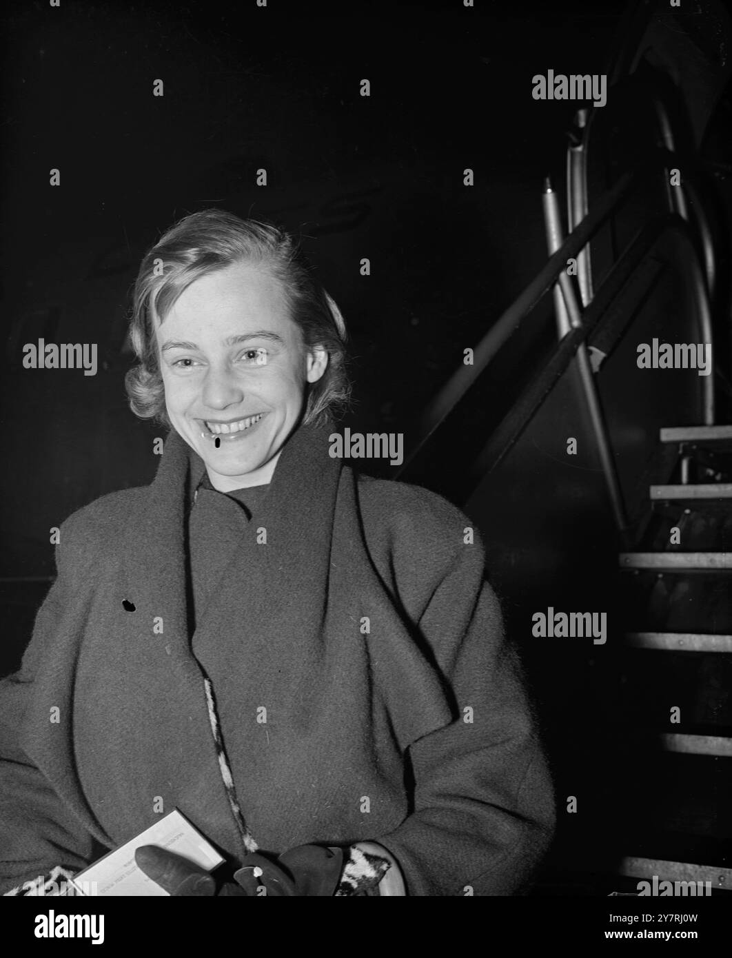 SWISS GIRL HERE FOR FESTIVAL FILMMaria Schell, 26 year old Swiss ...