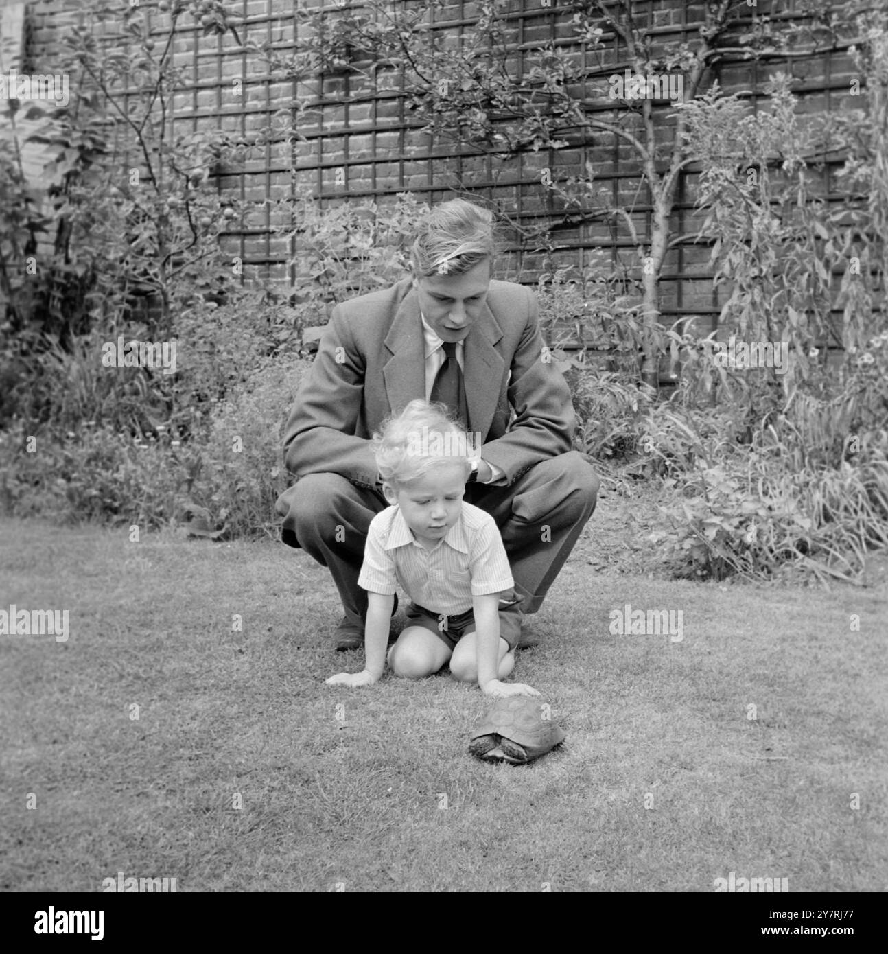 DAVID ATTENBOROUGH AT HOME IN RICHMOND Photographs by George Douglas ...