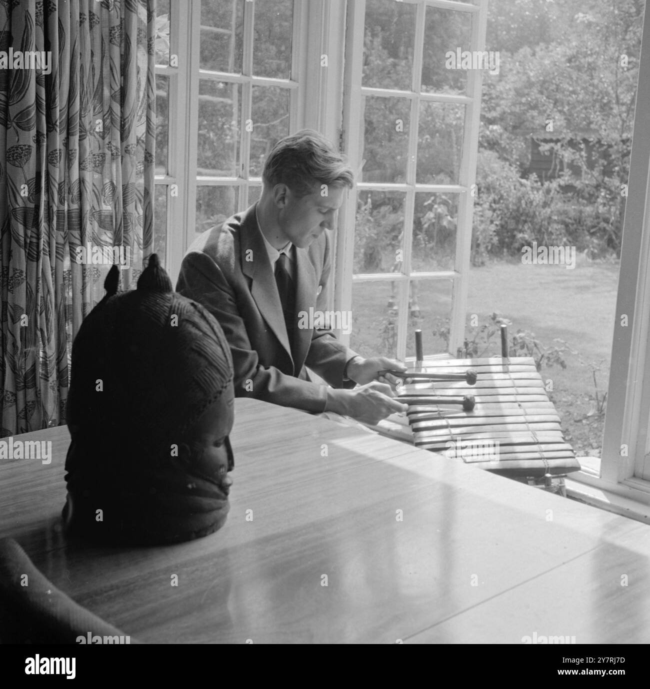 DAVID ATTENBOROUGH AT HOME IN RICHMOND Photographs by George Douglas ...