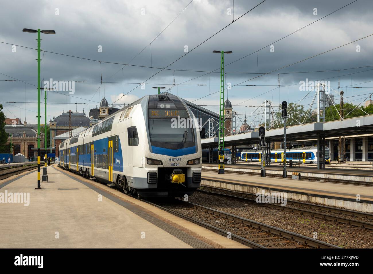 Modern double-decker train at Budapest Nyugati station Stock Photo - Alamy