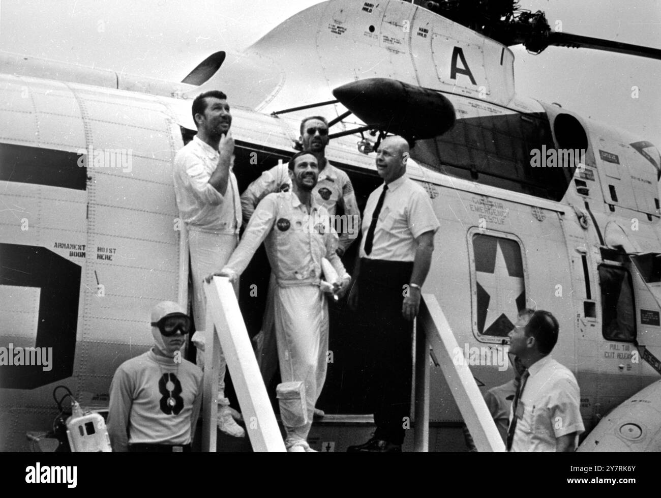 BEARDED ASTRONAUTSAboard USS Essex, Atlantic Ocean : US astronauts show ...