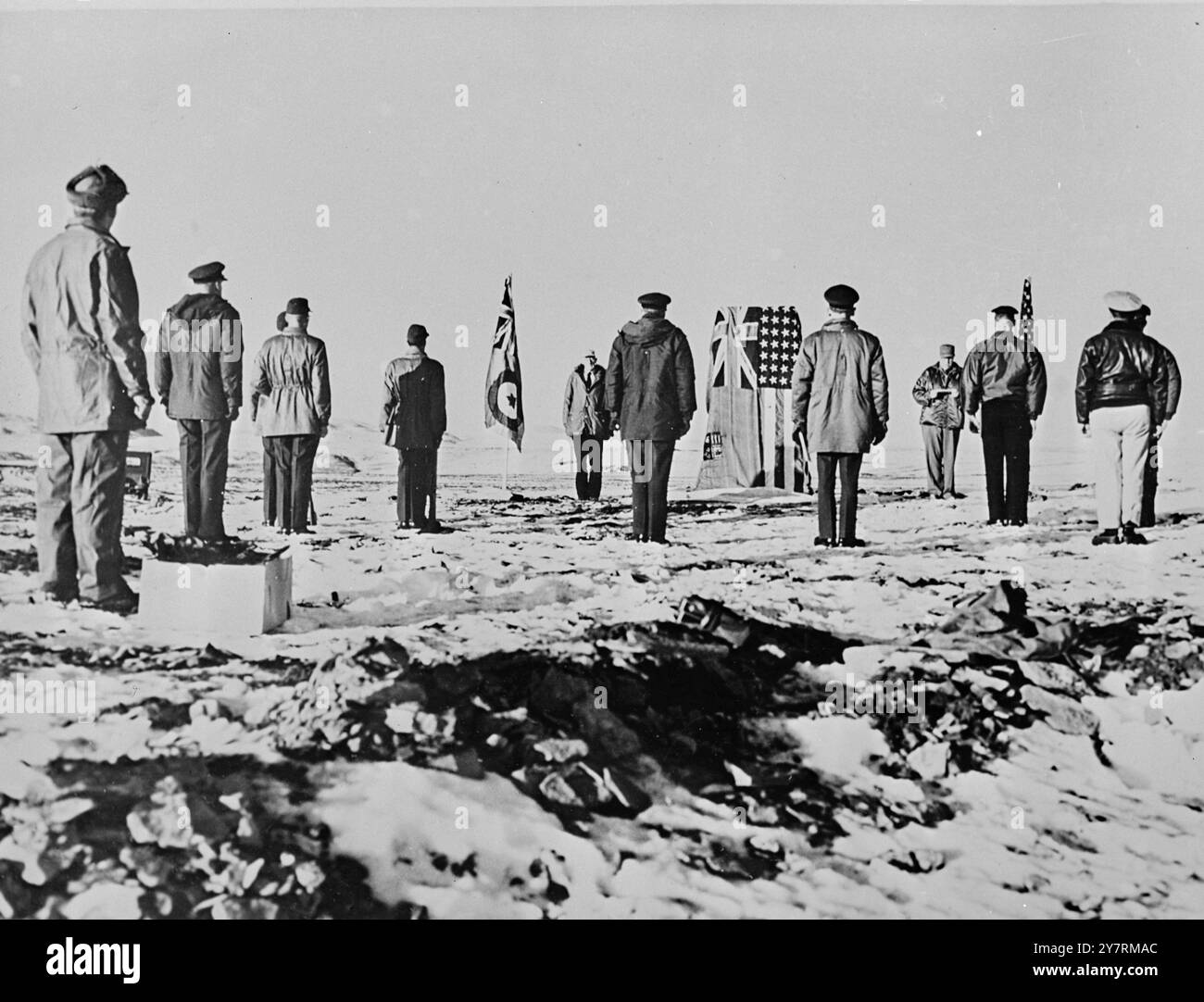 MIDNIGHT MEMORIAL CEREMONY IN THE ARCTIC 8.10.53. A monument in memory ...