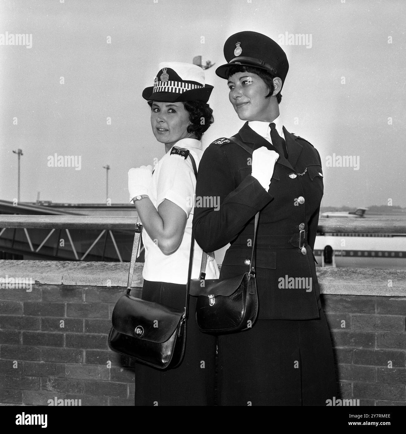 NEW LOOK FOR AIRPORT POLICEWOMENLondon, England, UK: Sergeant Gloria Ashby (left), wears the new ...