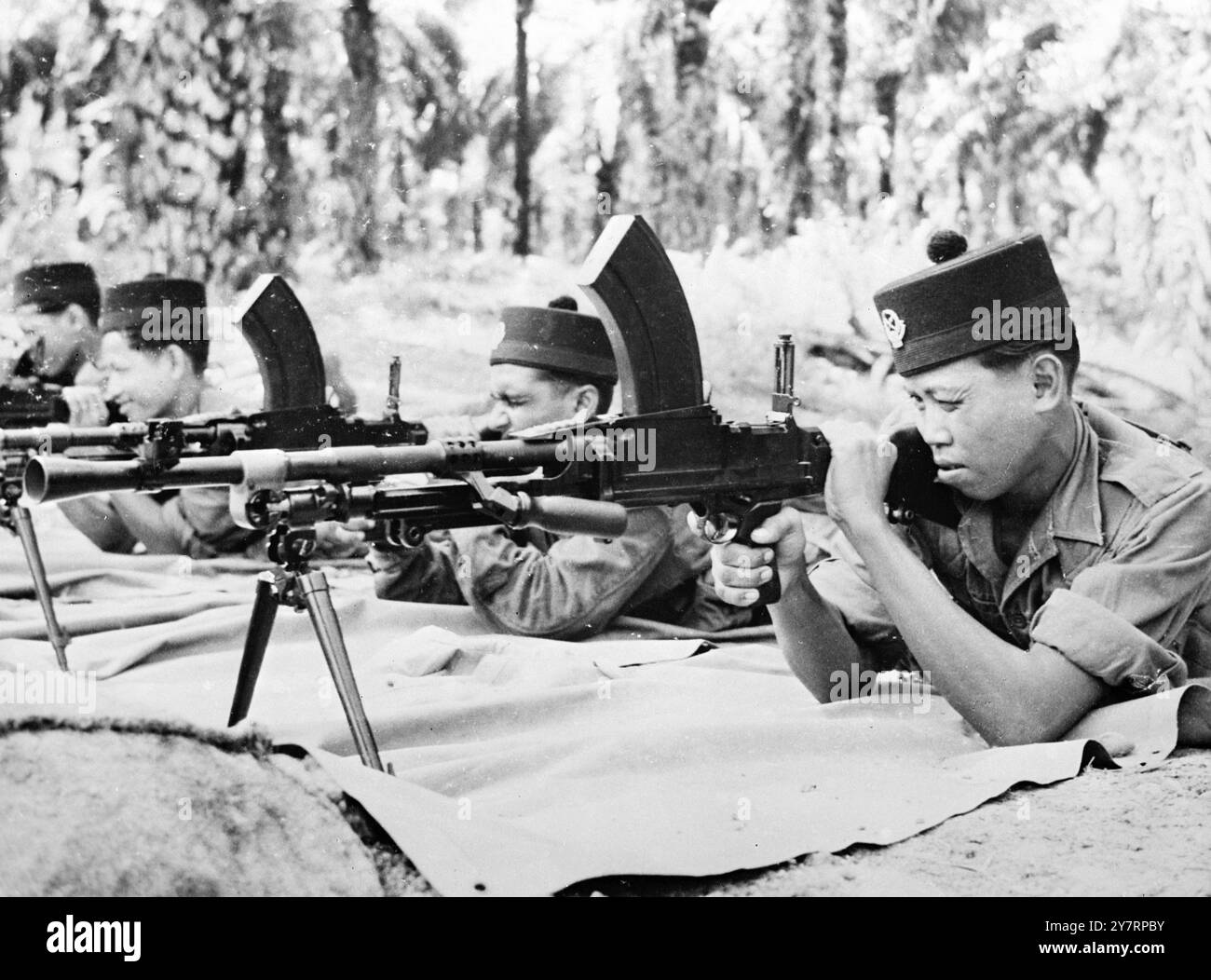 1950s gun use hi-res stock photography and images - Alamy