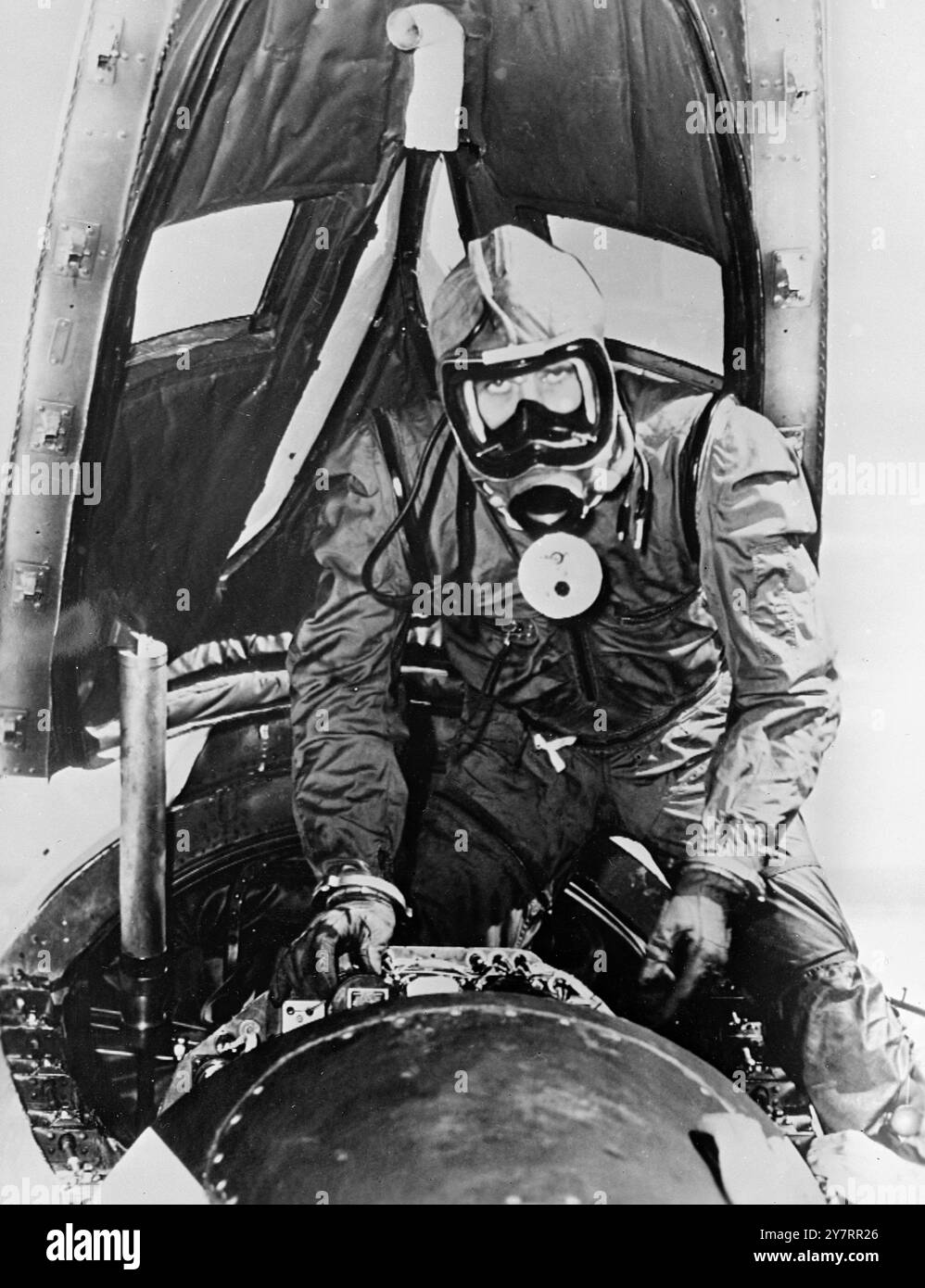 ROCKET PLANE REACHES NEW RECORD HEIGHT - 2.9.53. - An American Douglas ...