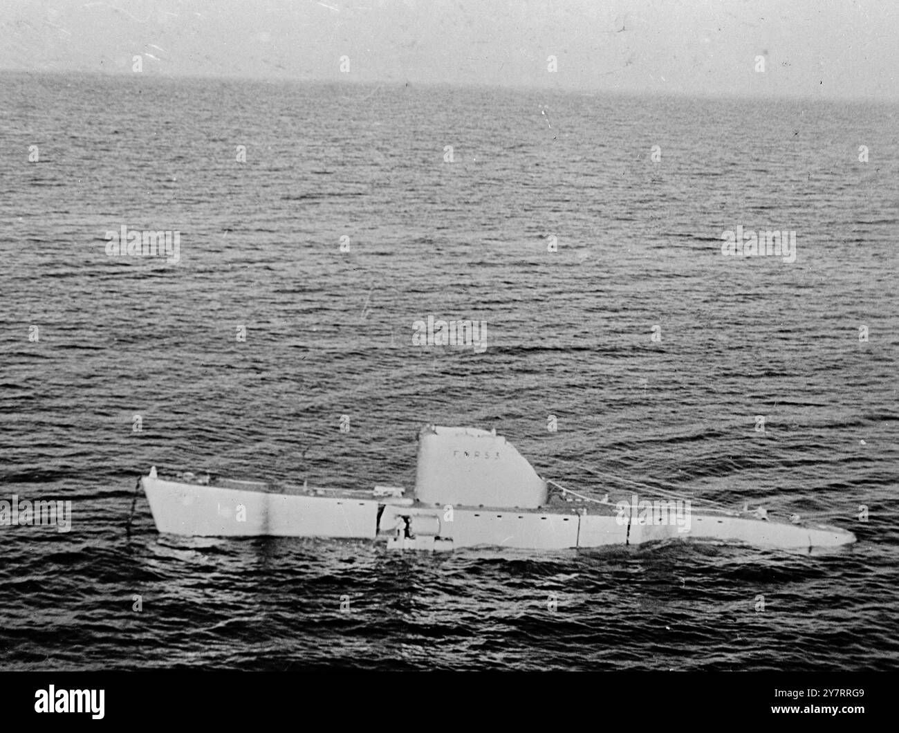 EXCLUSIVE BATHYSCAPHE DESCENDS 6,890-FEET 15.8.53. The French Ministry ...